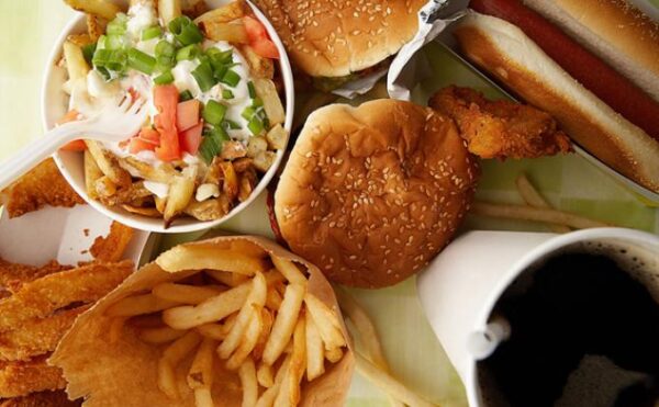 Fast Food dan Penggunaan Gadget Picu Diabetes, Begini Penjelasan Dokter ...
